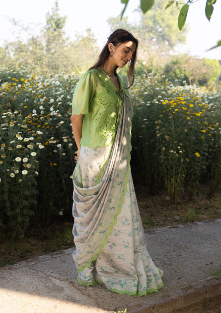 Wildflower Kiss Beige Saree – Story Of India